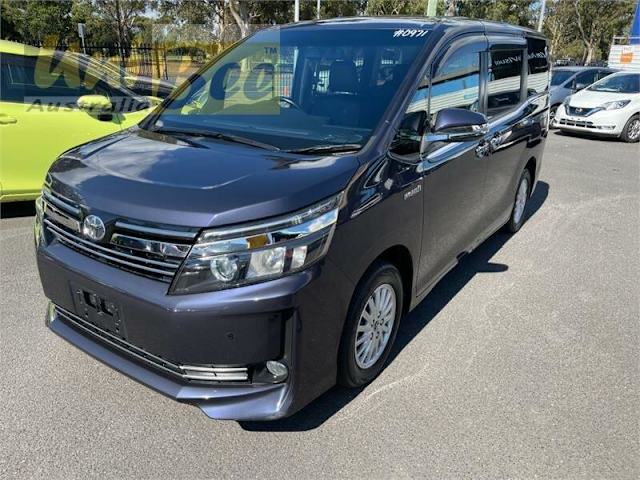 2015 Toyota Voxy ZWR80 Hybrid Purple Constant Variable Wagon | Cars ...