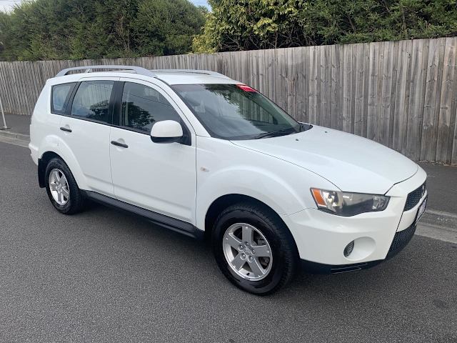 2009 Mitsubishi Outlander ZG MY09 LS White 6 Speed CVT Auto Sequential ...