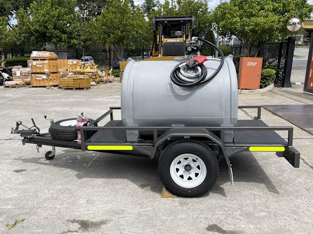 Trailer 1200L Diesel Fuel Tank 12V High flow pump 85/ LPM Flow ...