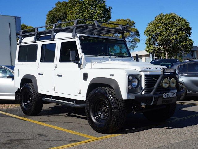 2012 Land Rover Defender 110 12MY White 6 Speed Manual Wagon | Cars ...