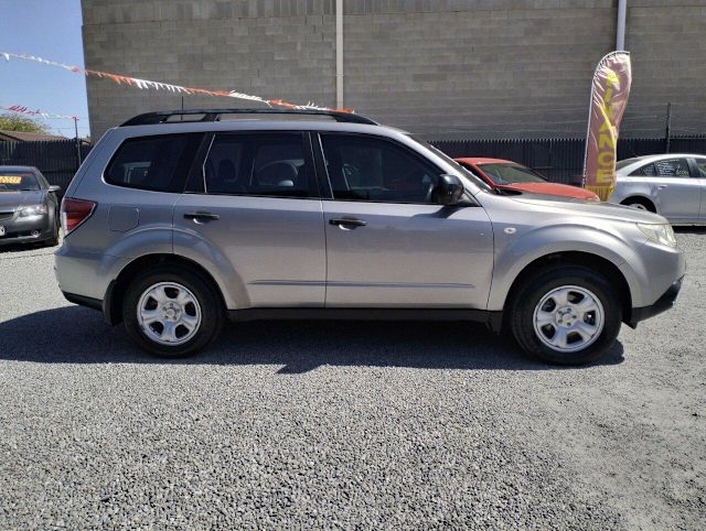 2009 Subaru Forester MY09 X 5 Speed Manual Wagon | Cars, Vans & Utes ...