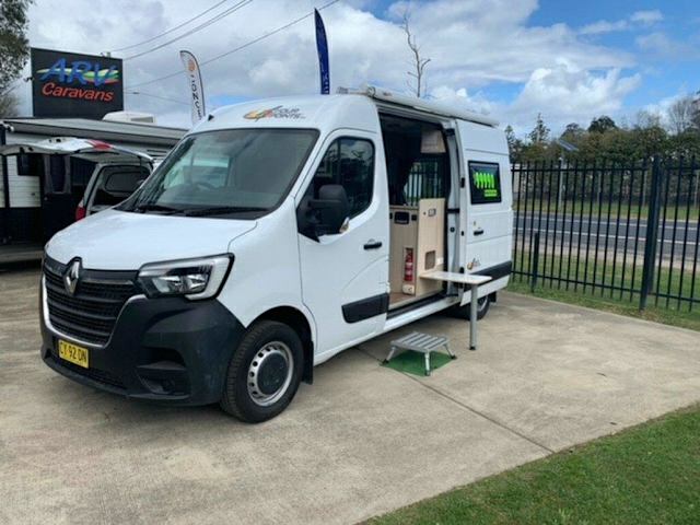 2021 L2H2 VAN Renault Master White Campervan | Campervans & Motorhomes ...