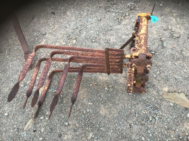 Sugar cane finger rake inter row scuffler cultivator attachment [66 ...