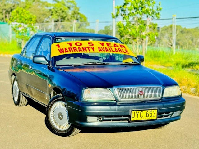 1998 Daihatsu Applause Green 5 Speed Manual Sedan | Cars, Vans & Utes ...