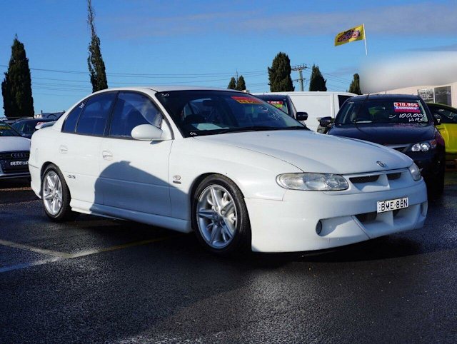 1999 Holden Commodore VT SS White 4 Speed Automatic Sedan | Cars, Vans ...