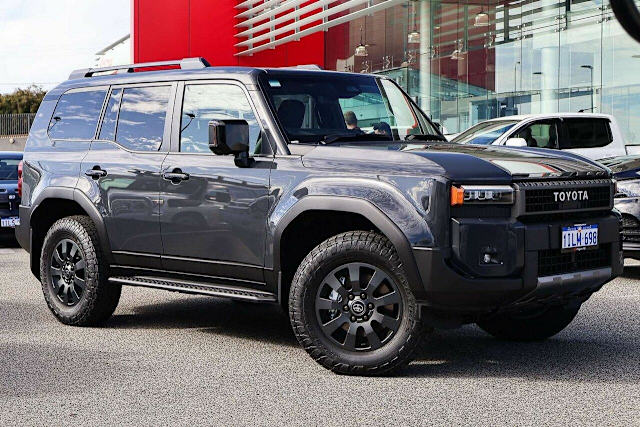 2024 Toyota Landcruiser Prado GDJ251R Altitude Grey 8 Speed Sports ...