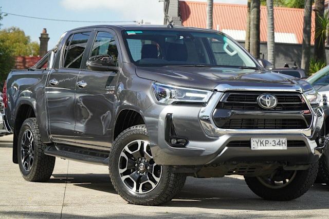 2020 Toyota Hilux GUN126R 4x4 Graphite 6 Speed Manual Dual Cab | Cars ...