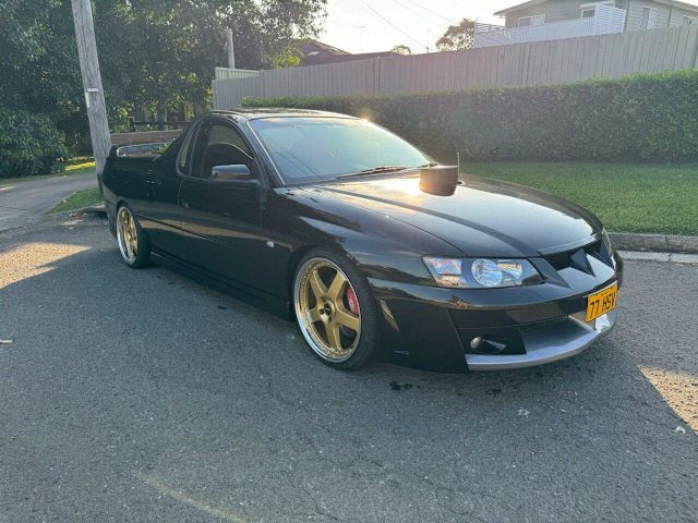 2003 Holden Special Vehicles Maloo Y Series 2 R8 Black 6 Speed Manual ...