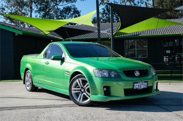 2007 Holden Commodore VE SS Green 6 Speed Manual Utility | Cars, Vans ...