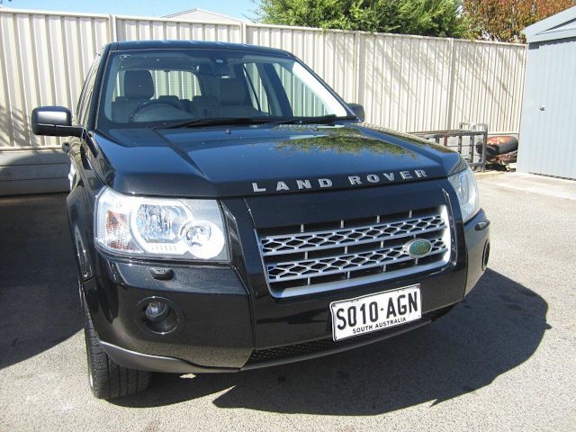 2010 Land Rover Freelander 2 Black | Cars, Vans & Utes | Gumtree ...