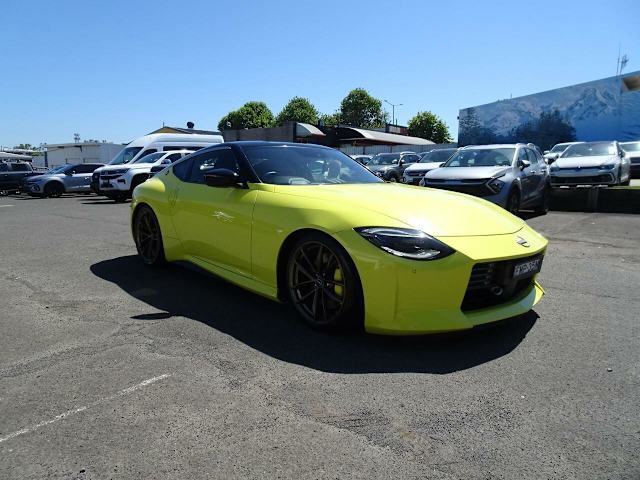 2022 Nissan Z Z34 MY23 Proto Yellow 6 Speed Manual Coupe | Cars, Vans ...