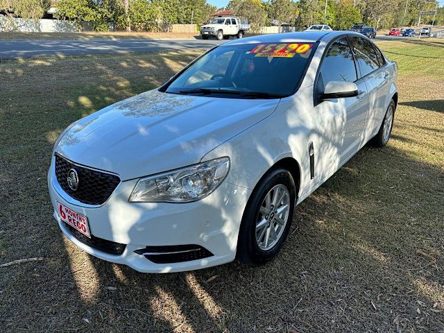 2013 Holden Commodore VF MY14 Evoke White 6 Speed Sports Automatic ...