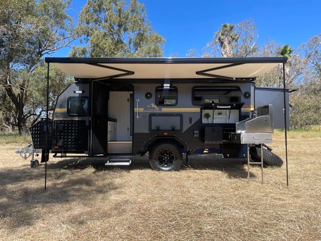 2024 Wander Series 15ft hybrid caravan - fully enclosed air inflation annex | Caravans | Gumtree ...