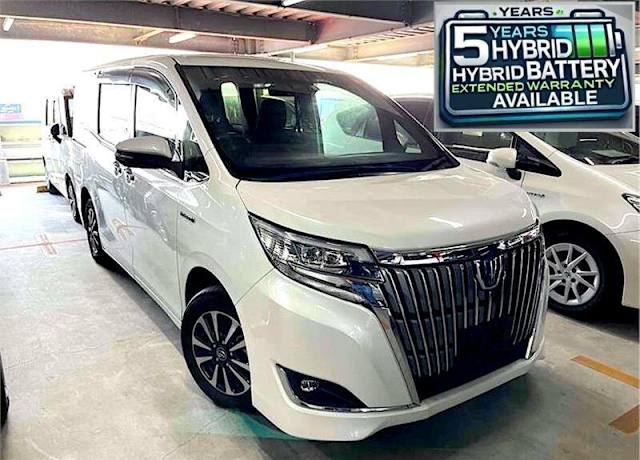 2018 Toyota Esquire HYBRID MINIVAN PEOPLE MOVER Pearl Automatic Minivan ...