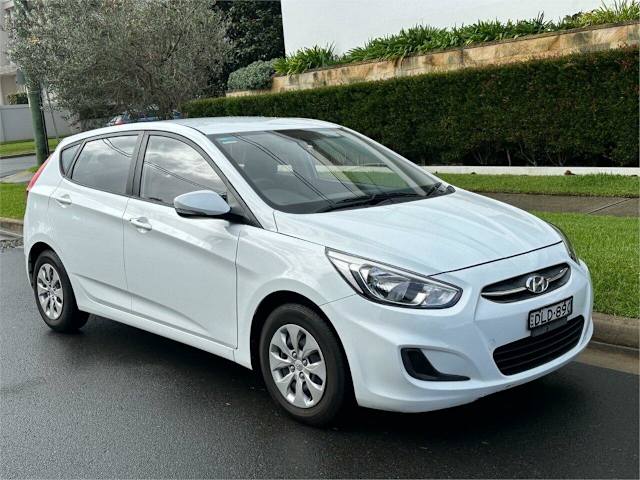 2016 Hyundai Accent RB4 MY17 Active White 6 Speed CVT Auto Sequential ...