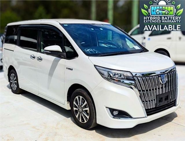 2018 Toyota Esquire HYBRID MINIVAN PEOPLE MOVER Pearl Automatic Minivan ...