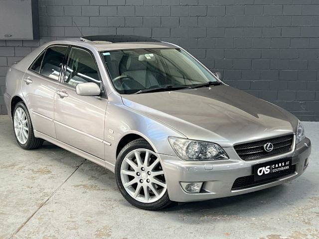 2003 Lexus IS GXE10R IS200 Gold 4 Speed Automatic Sedan | Cars, Vans ...