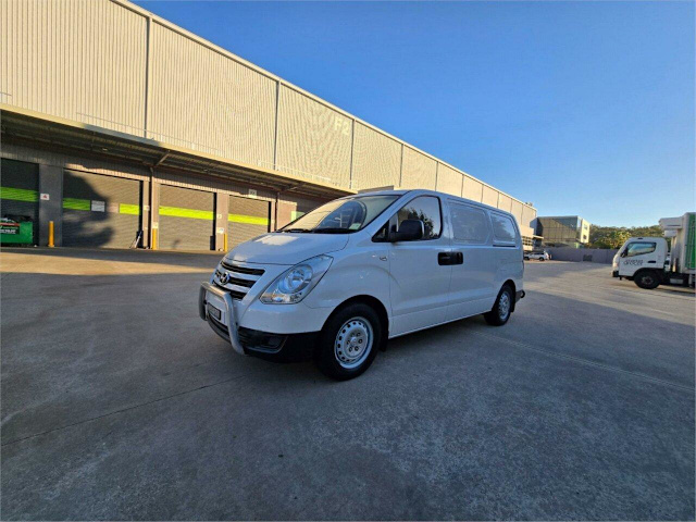 2016 Hyundai iLOAD TQ Series 2 (TQ3) White 5 Speed Automatic Van | Cars ...