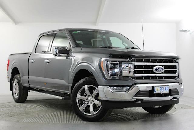 2023 Ford F150 2023MY Lariat Pickup Crew Cab LWB 4X4 Grey 10 Speed ...