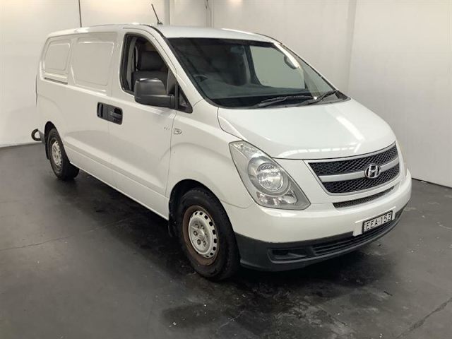 2014 Hyundai iLOAD TQ MY14 White 5 Speed Automatic Van | Cars, Vans ...