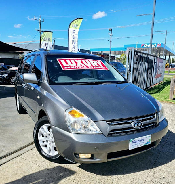 2009 Kia Grand Carnival VQ Platinum Silver, Chrome 5 Speed Sports ...