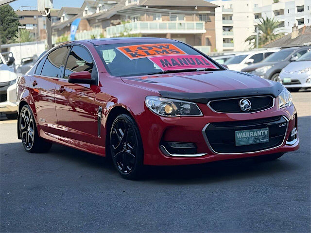 2016 Holden Commodore VF II SS-V Redline Red 6 Speed Manual Sedan ...