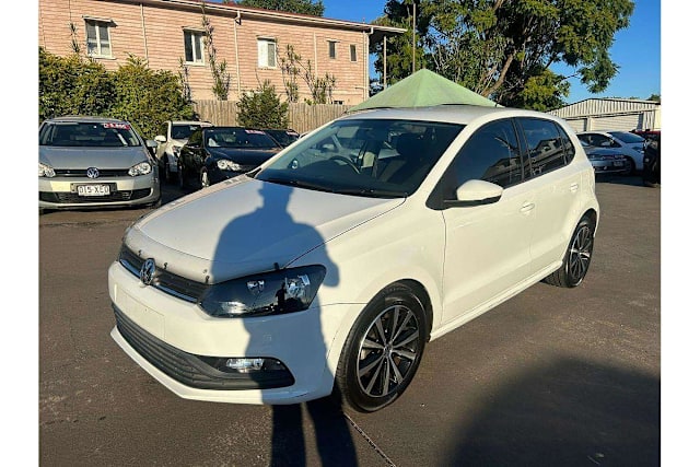 2015 Volkswagen Polo 6R MY16 66TSI DSG Trendline White 7 Speed Sports ...