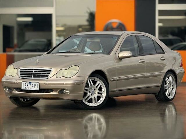 2001 Mercedes-Benz C-Class W203 C320 Elegance Gold 5 Speed Sports ...