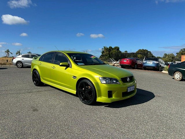 2007 Holden Commodore VE SV6 Yellow 6 Speed Manual Sedan | Cars, Vans ...