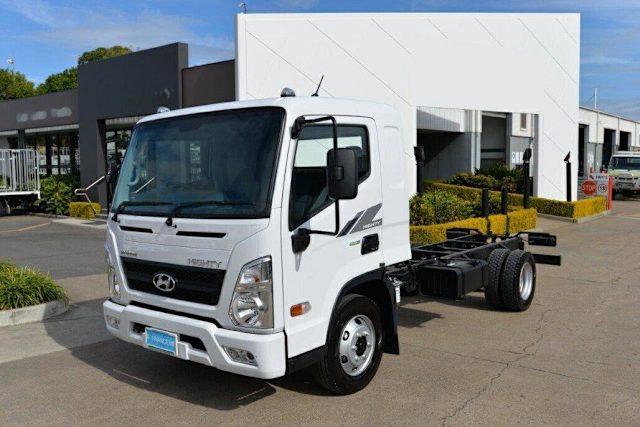 2023 Hyundai EX6 SUPER CAB LWB White Cab Chassis RWD | Trucks | Gumtree ...