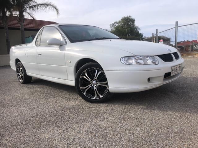 2001 HOLDEN Commodore S | Cars, Vans & Utes | Gumtree Australia Port ...