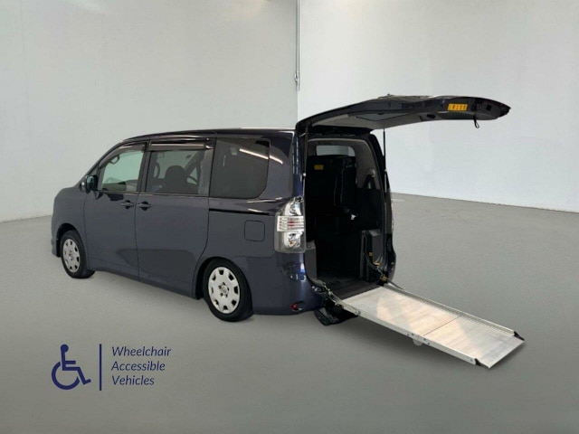 2009 Toyota Voxy ZRR70 Welcab Purple Automatic Minivan | Cars, Vans ...