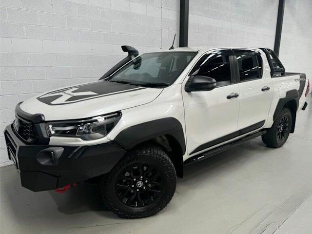 2021 Toyota Hilux GUN126R Rugged X Double Cab White 6 Speed Sports ...