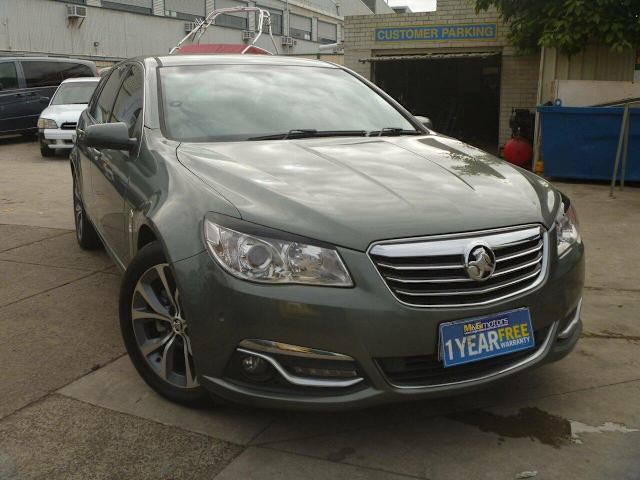 2013 Holden Calais VF Green 6 Speed Automatic Sportswagon | Cars, Vans ...