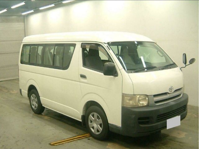 2006 Toyota Hiace 10 SEATER BUS Super Low KM | Cars, Vans & Utes ...