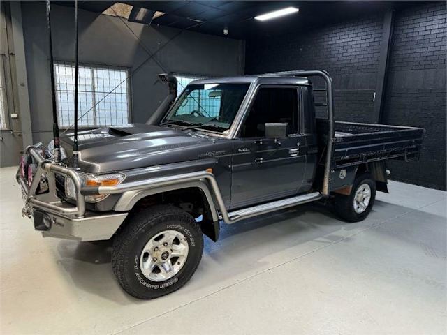 2017 Toyota Landcruiser LC70 VDJ79R MY17 GXL (4x4) Grey 5 Speed Manual ...