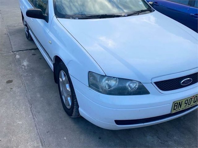 2003 Ford Falcon BA XT (LPG) White 4 Speed Auto Seq Sportshift Wagon ...