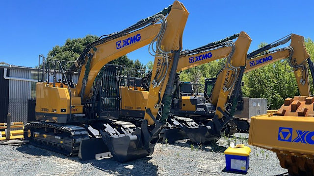 UNBEATABLE PRICE SALE! - XCMG 16T Excavator Civil Spec Zero Swing XE155ECR GP Bucket ...