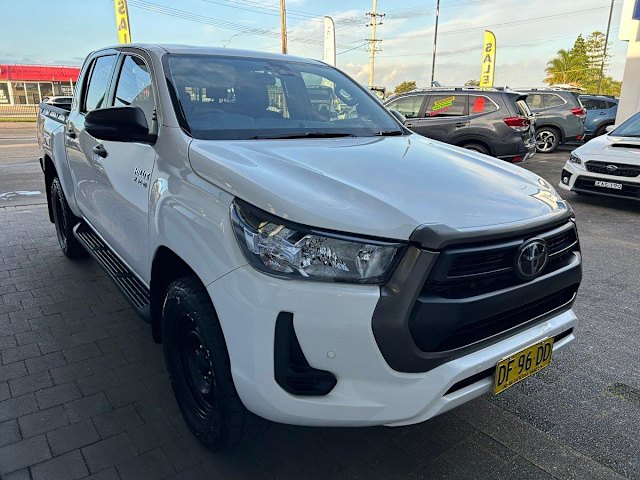 2022 Toyota Hilux GUN126R SR (4x4) White 6 Speed Automatic Double Cab Pick Up | Cars, Vans ...
