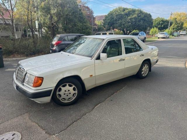 1992 Mercedes-Benz 300E W124 White 4 Speed Automatic Sedan | Cars, Vans ...