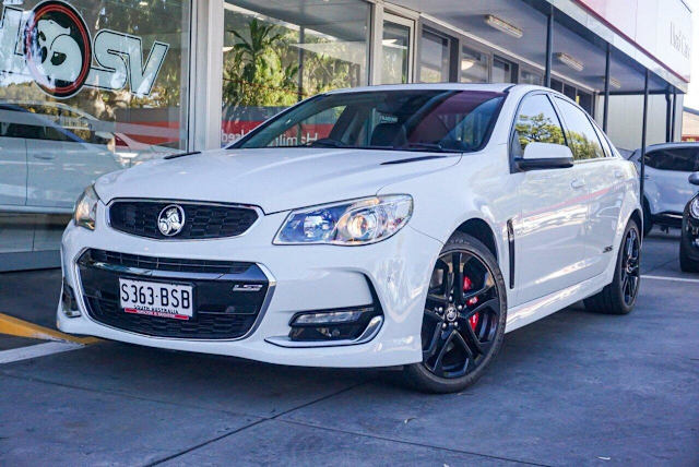 2016 Holden Commodore VF II MY16 SS V Redline White 6 Speed Sports ...