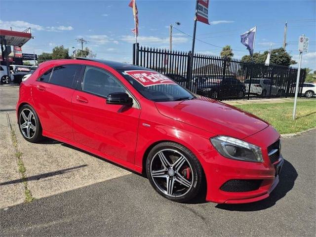 2014 Mercedes-Benz A250 176 Sport Red 7 Speed Automatic Hatchback ...