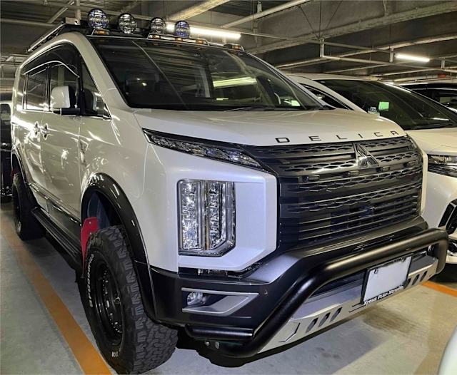 2021 Mitsubishi Delica JASPER EDITION, LIFTED, OFFROAD-READY, White ...