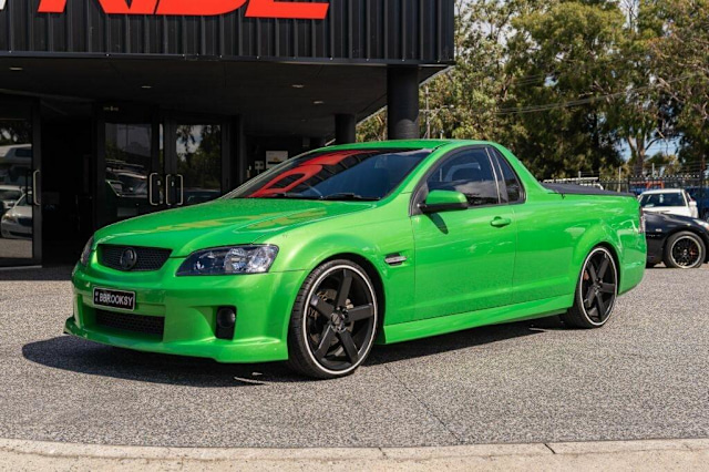 2009 Holden Ute VE MY09.5 SS Green 6 Speed Manual Utility | Cars, Vans ...
