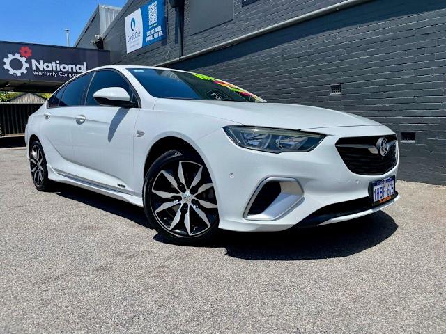 2020 Holden Commodore ZB MY20 RS Liftback AWD White 9 Speed Sports ...