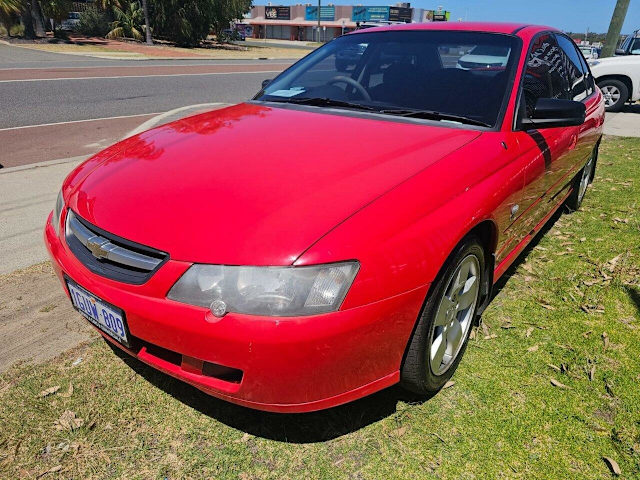 2003 Holden Commodore VY II SV8 Red 4 Speed Automatic Sedan | Cars ...