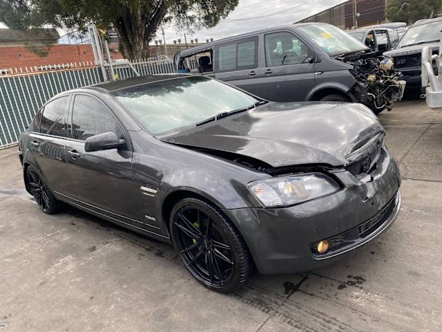 2010 Holden commodore Ve Calais LLT engine for wrecking, all parts ...