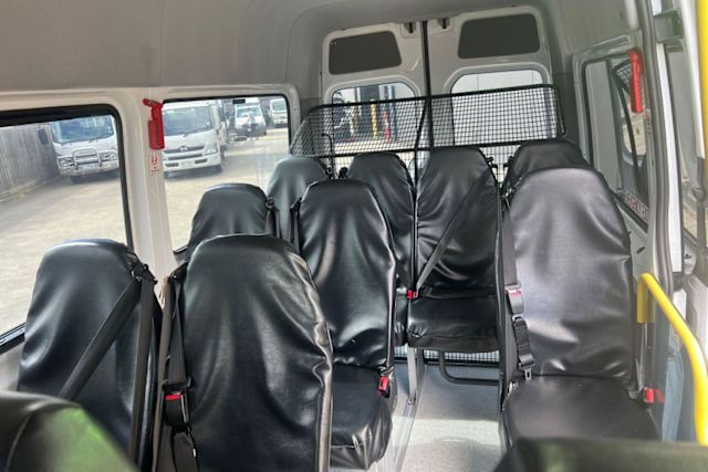 2010 Mercedes-Benz Sprinter MEDIUM WHEEL BASE HIGH ROOF 315 CDI ...