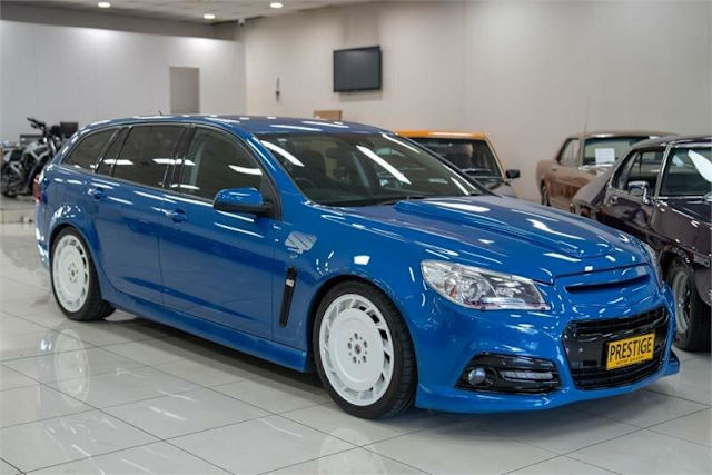 2015 Holden Commodore VF MY15 SS-V Redline Blue 6 Speed Automatic ...