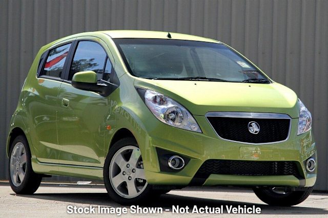 2011 Holden Barina Spark MJ MY11 CDX Green 5 Speed Manual Hatchback ...